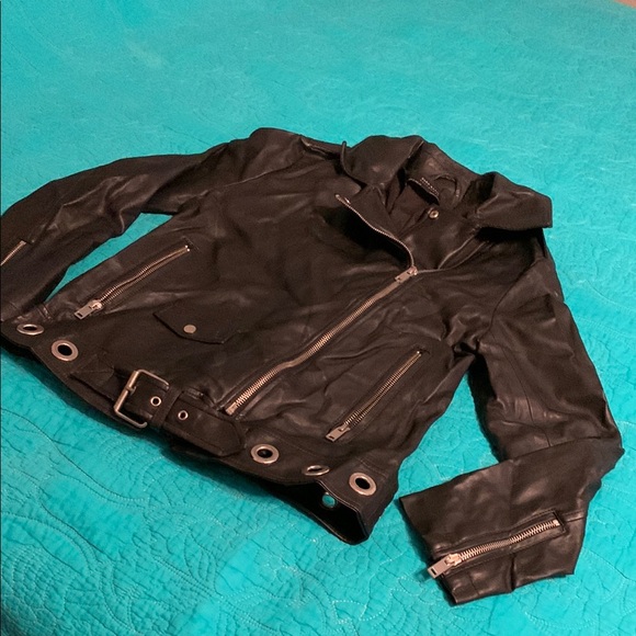 Zara | Jackets & Coats | Zara Basic Jacket With Zipper Details | Poshmark